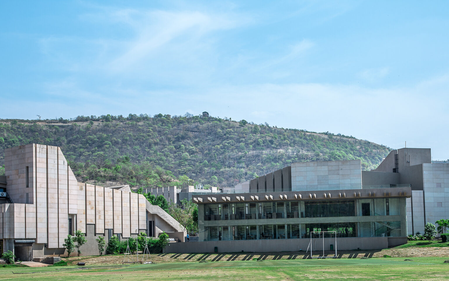 FLAME University, Pune Direct Admission Information Brochure 2025-26 ...